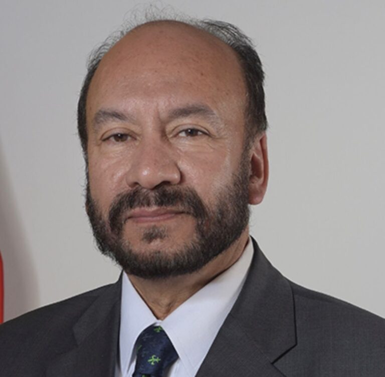 Alfredo Rangel: Empobrécelos y reinarás – eastwebside.com